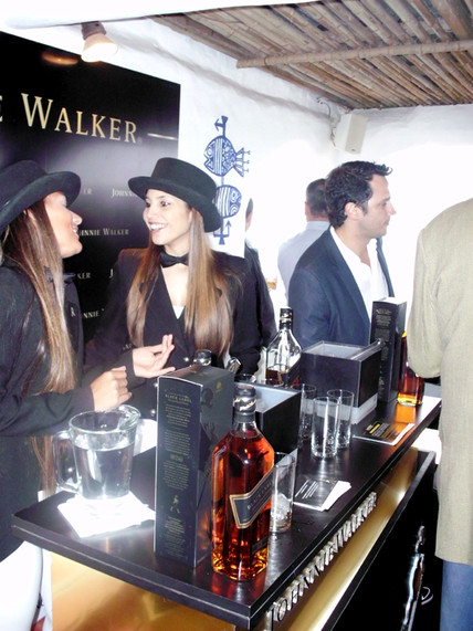 Johnnie Walker presentó su nueva campaña "Walk with Giants"