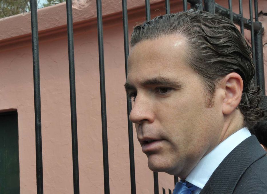 Calvo Sánchez puede salir del país