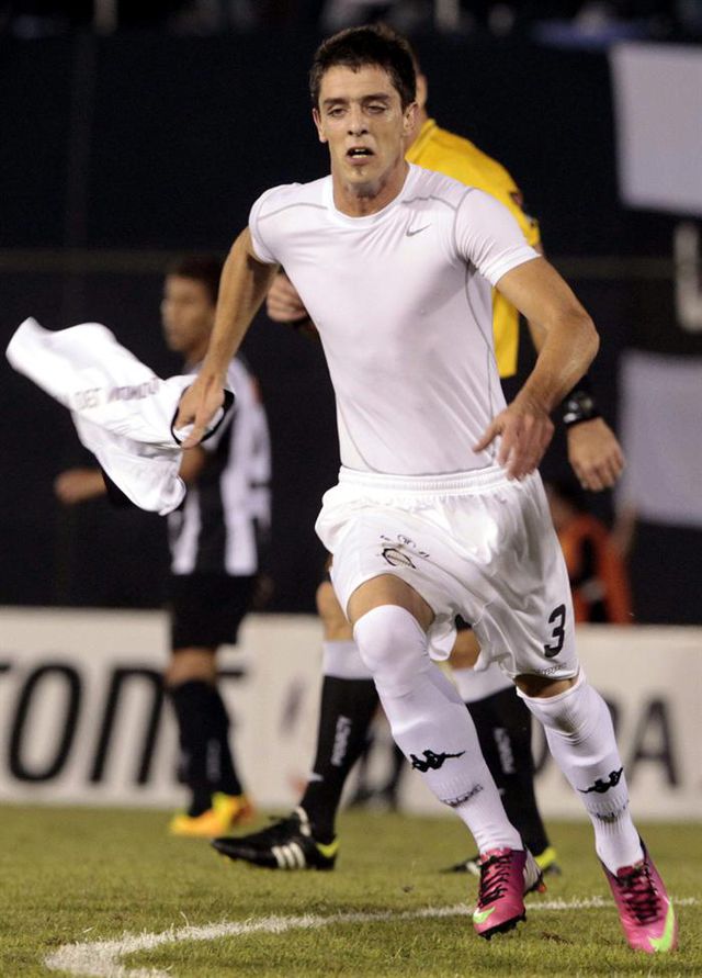 Alejandro Silva vuelve a Olimpia