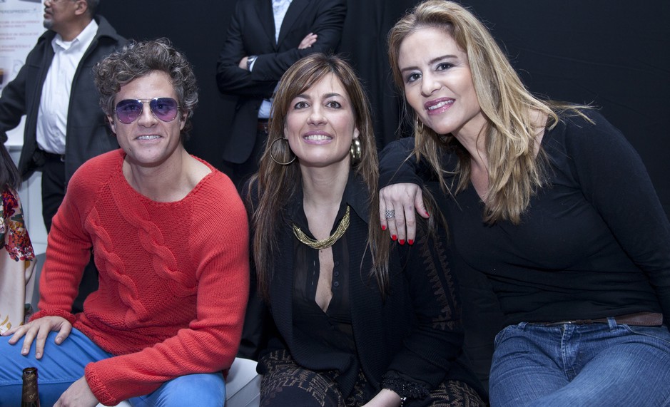 Erika Sonderegger, Carla Garay y Katherine Sonderegger Roberto Musso ...