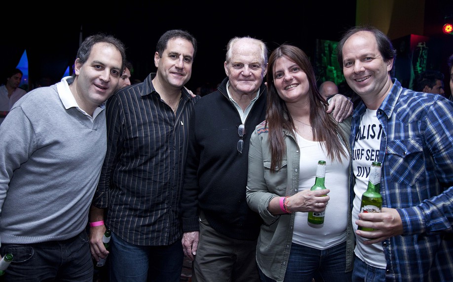 Erika Sonderegger, Carla Garay y Katherine Sonderegger Roberto Musso ...