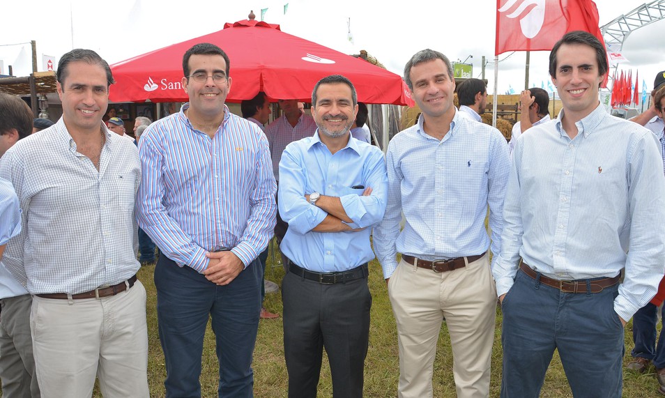 Fernando Valentín Martínez, Ignacio Inthamoussu, Juan Carlos Chomali ...