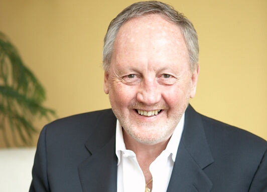 Michael Fullan disertará en el Auditorio del Sodre