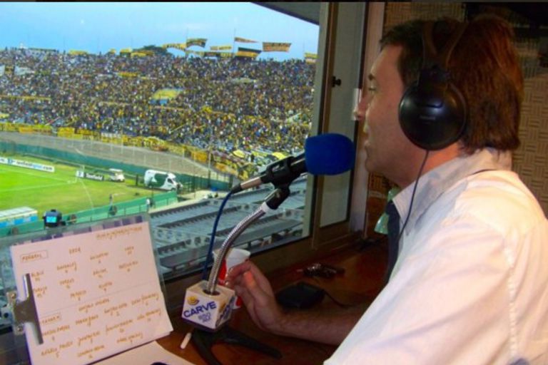 Roberto Moar se despide de Radio Carve luego de 8 años de trabajo