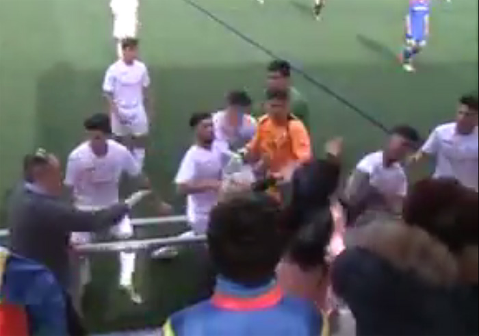 Nueva trifulca en el fútbol juvenil de España. Esta vez en Andorra