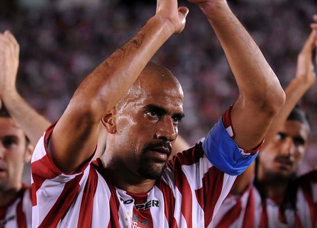 Verón vuelve a ponerse la camiseta de Estudiantes