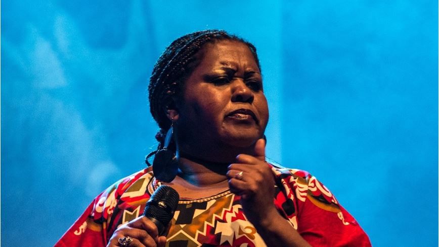 Vuelve Chabela Ramírez, esta vez presentando su disco “Siempre contigo”