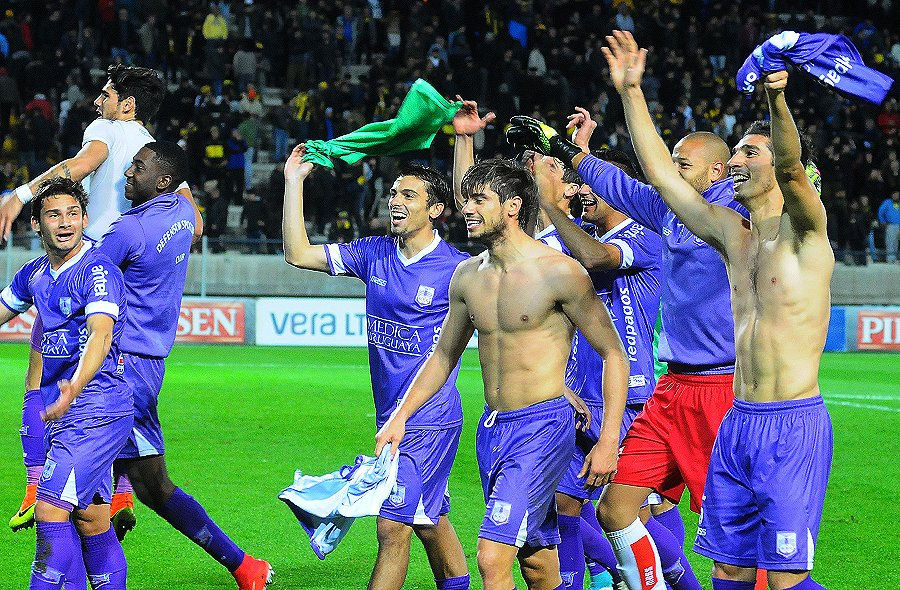 Defensor Sporting: Matías Cabrera no cree que el 3-2 a Peñarol haya ...
