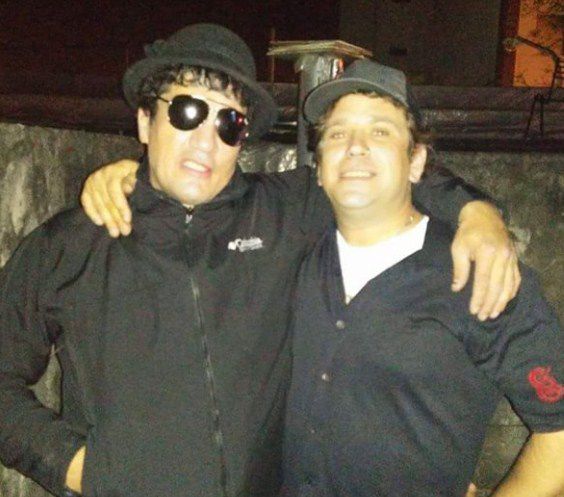 Pity Álvarez se subió al escenario con ex compañeros de Intoxicados