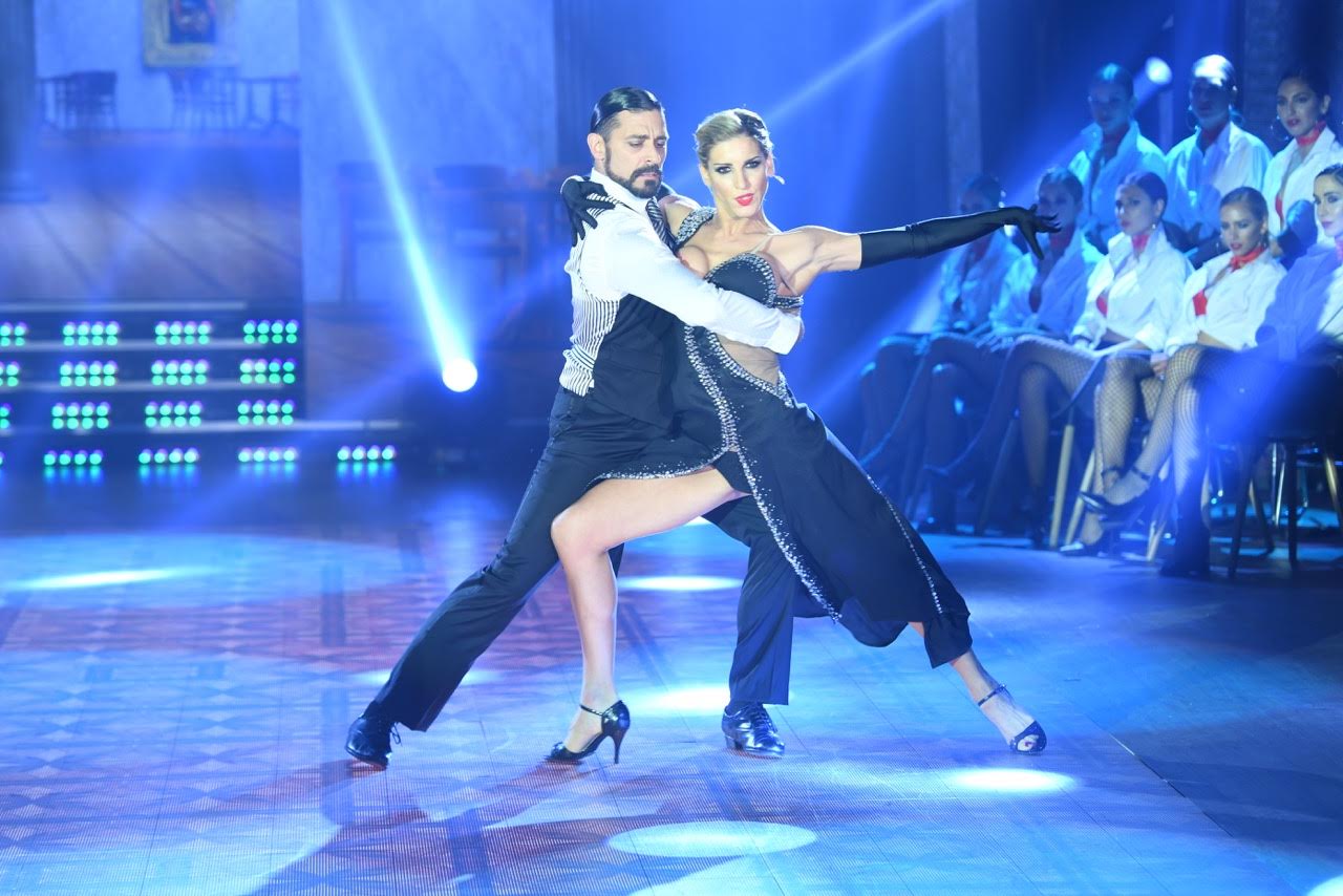 Hernán Piquín y Macarena Rinaldi aprobaron con su tango en el Bailando 2017