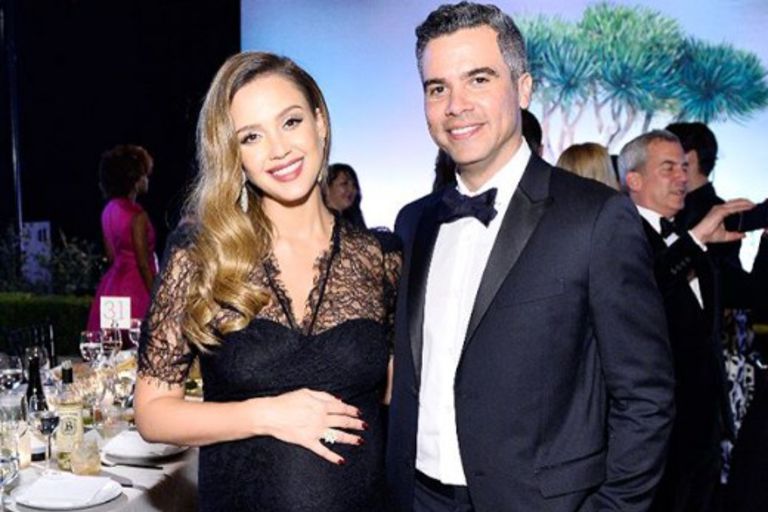Jessica Alba y Cash Warren presentaron a Hayes, su tercer hijo