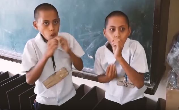 Profesor filma a alumnos haciendo beatbox y los convierte en fenómeno viral