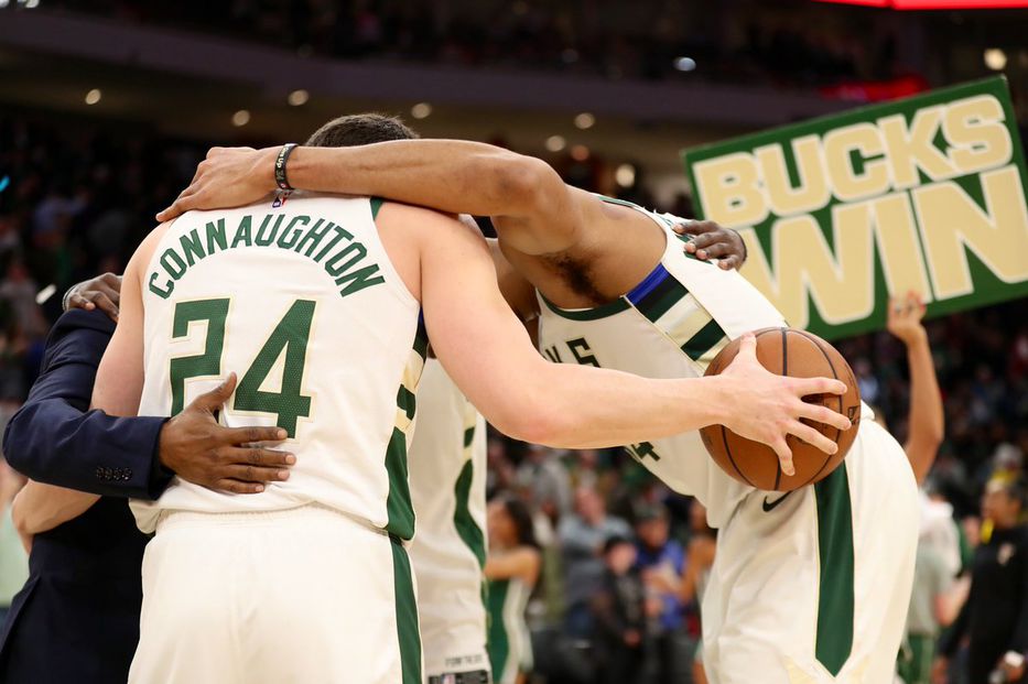 NBA: Los Bucks vencieron a los Hornets y consolidan la mejor marca de ...
