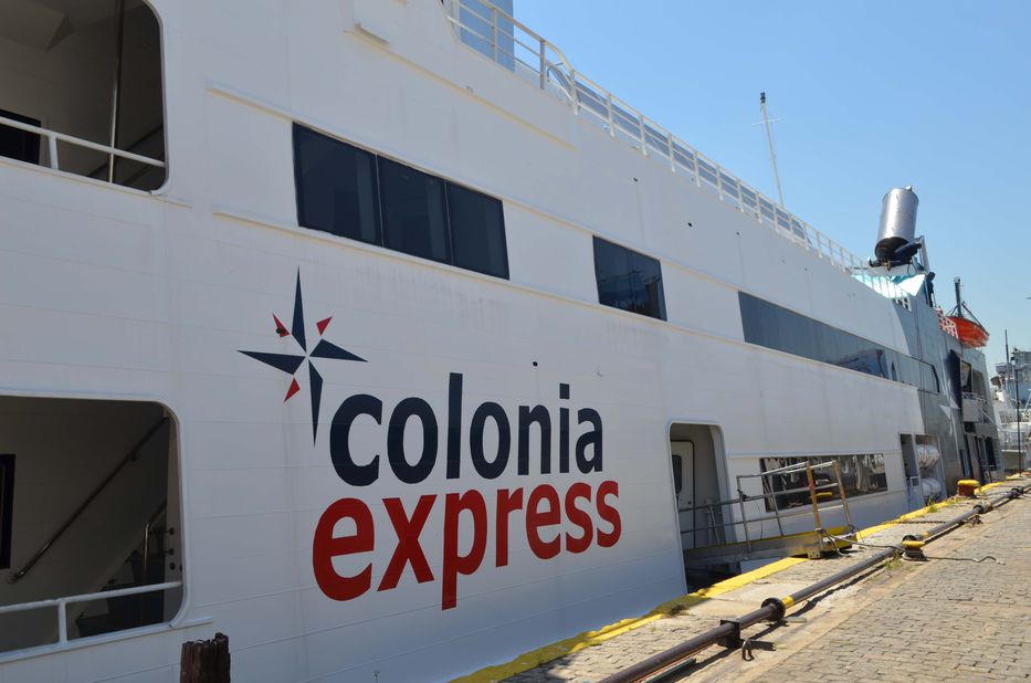 COLONIA EXPRESS amplía su flota incorporando su nuevo buque SuperFerry ...