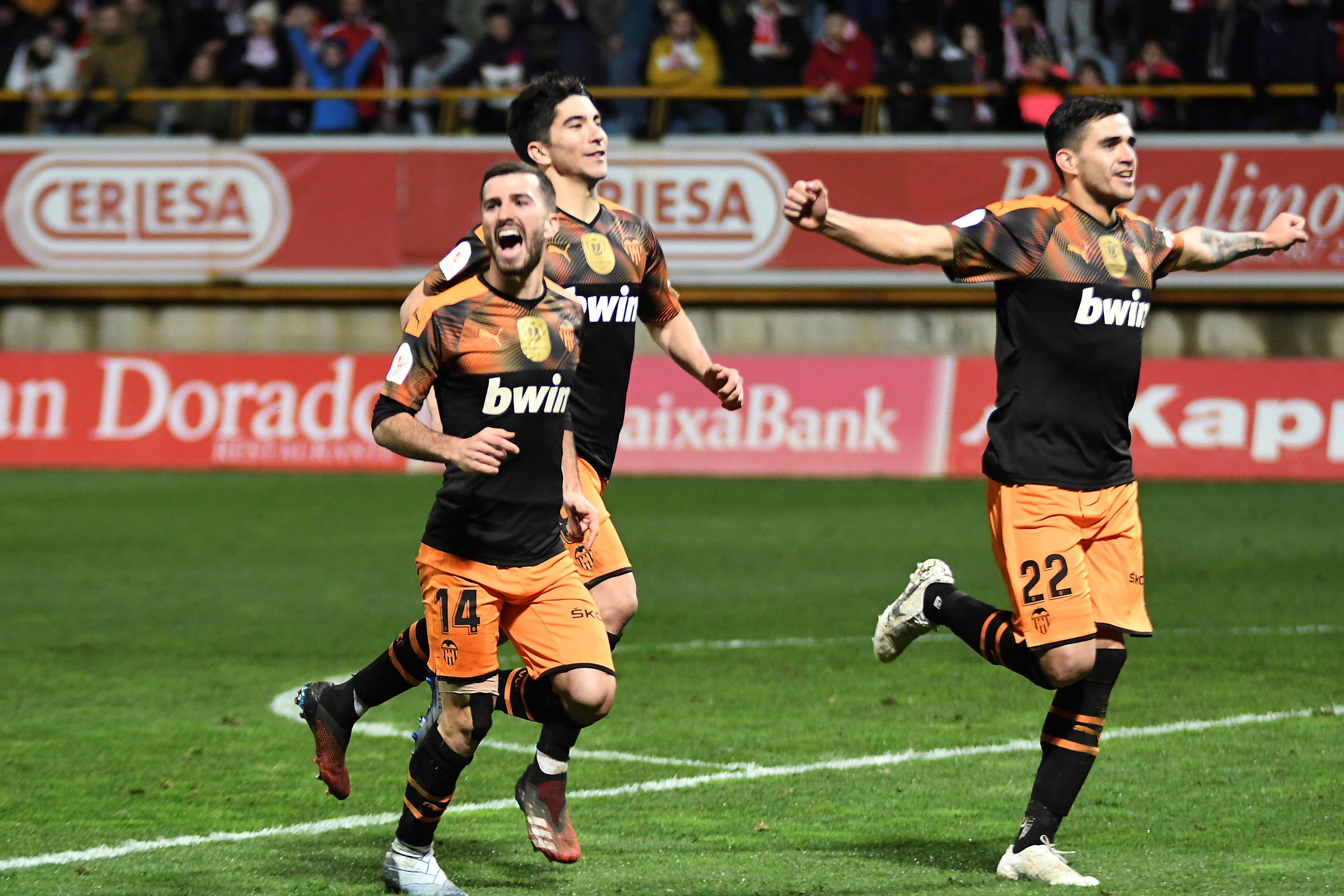 Copa del Rey: Valencia se metió en cuartos tras vencer a Cultural ...