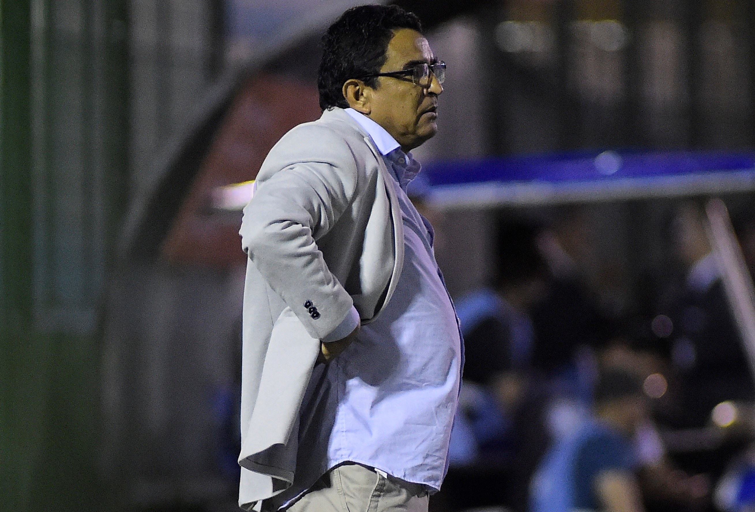 Clausura: Cerro Largo derrotó 1-0 a Cerro en el Tróccoli y pelea por la ...