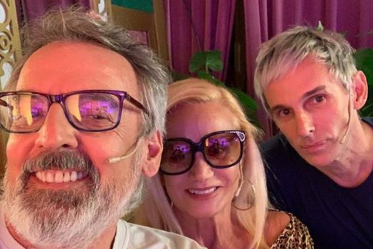 Figuras del espectáculo despiden a la diseñadora Elsa Serrano