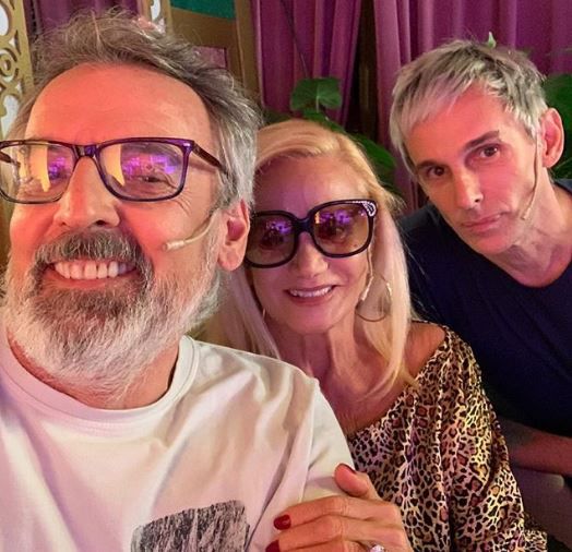 Figuras del espectáculo despiden a la diseñadora Elsa Serrano