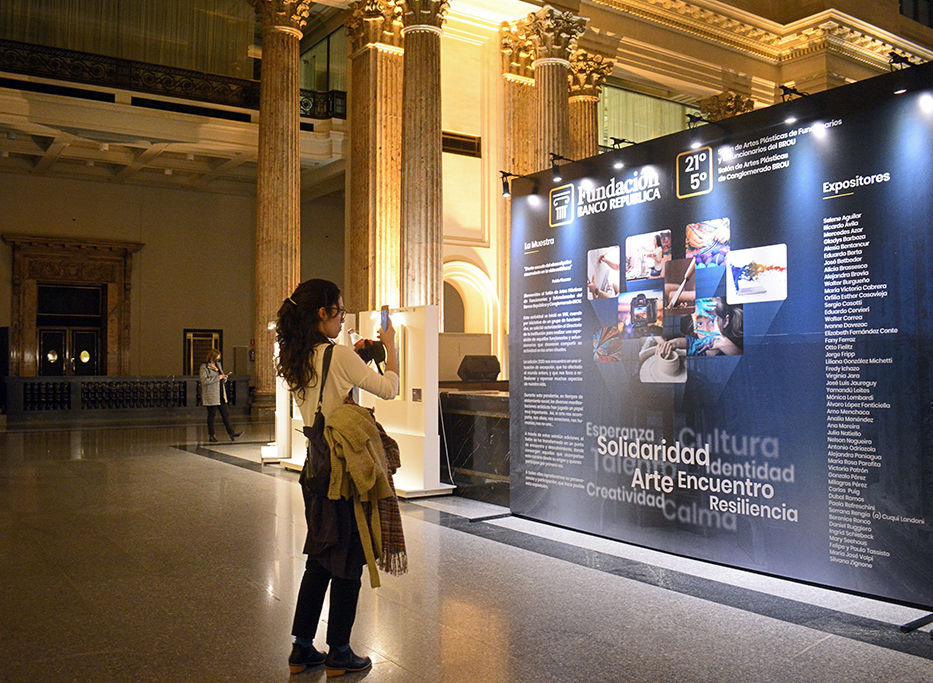 Un repaso en fotos de una nueva edición anual del Salón de Artes ...