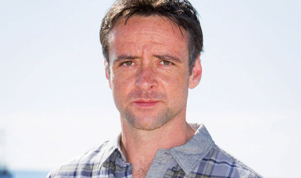 El actor galés Richard Harrington trabajó como repartidor en el ...