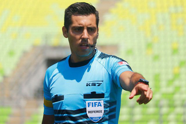 Libertadores: El chileno Cristian Garay dirigirá el encuentro entre ...
