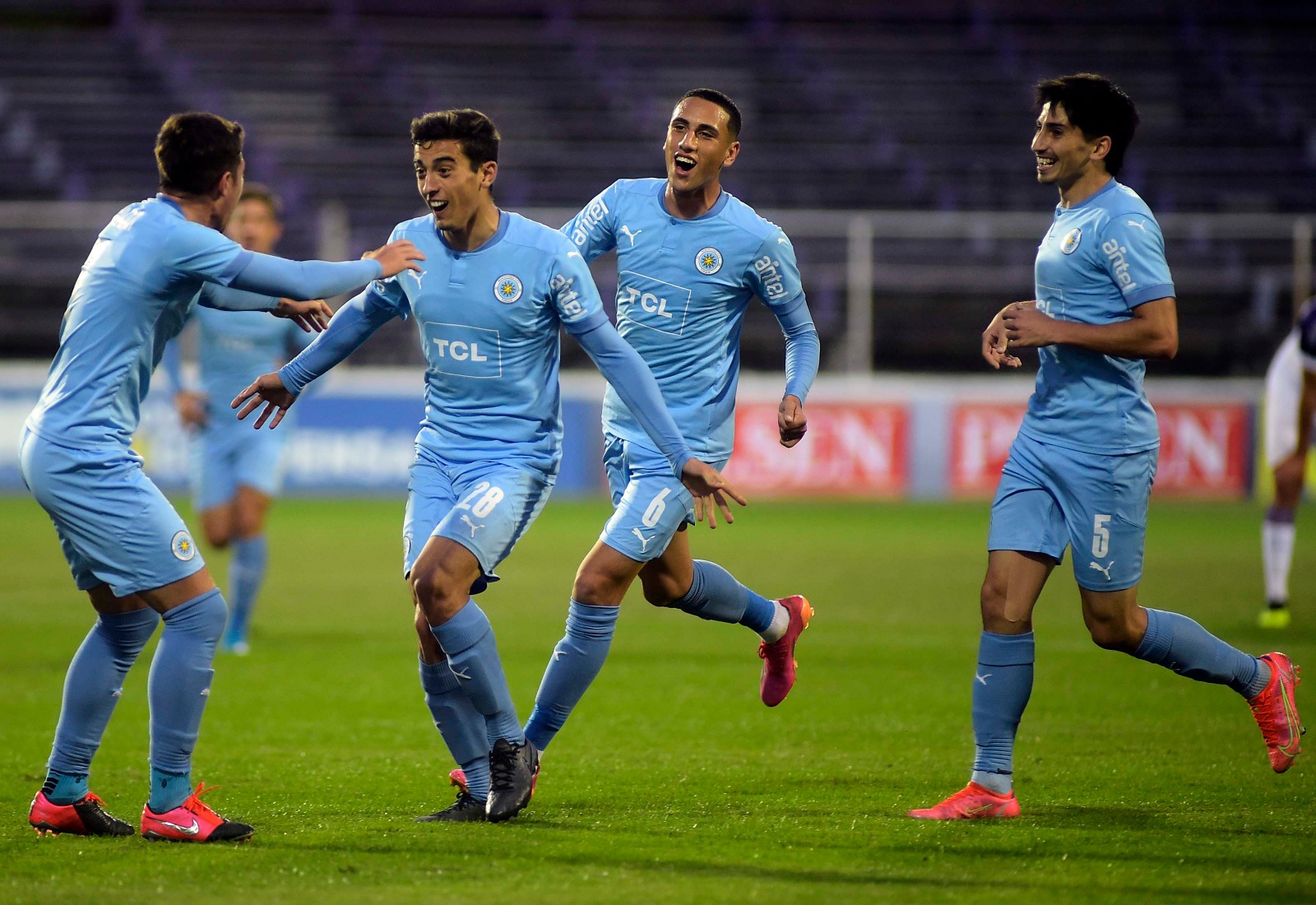 La primera - Canal-M - Montevideo Portal