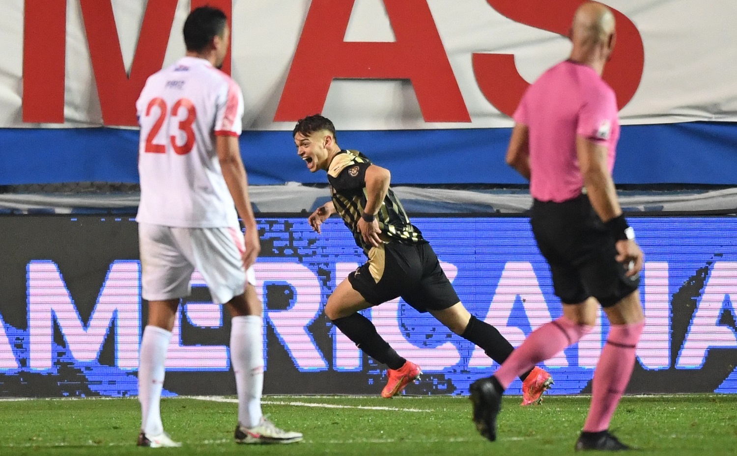 Valentín Rodríguez: El “atrevido” que hace dos años publicó una foto ...