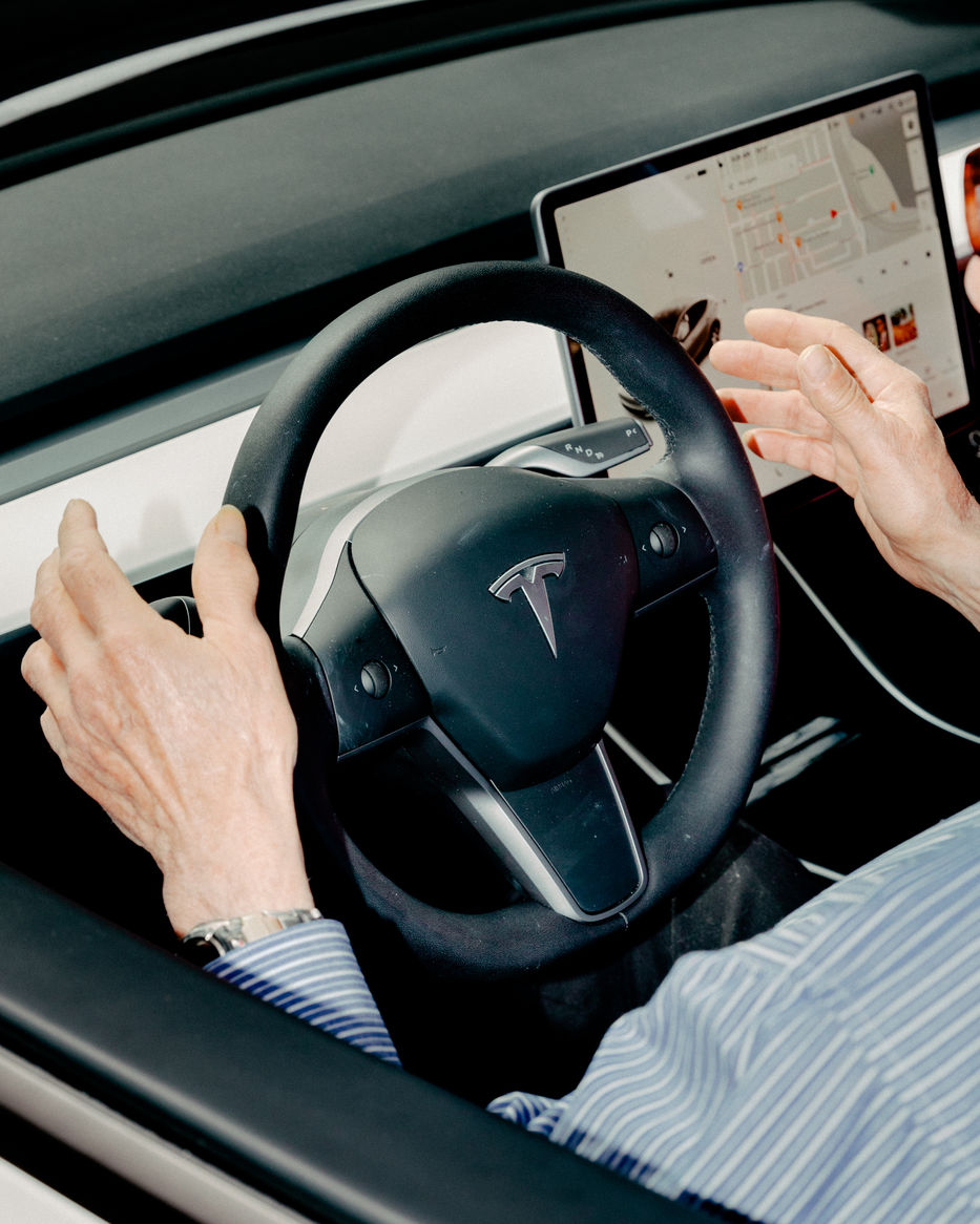Tesla Vende Una ‘conducción Autónoma Total Pero ¿qué Es Realmente