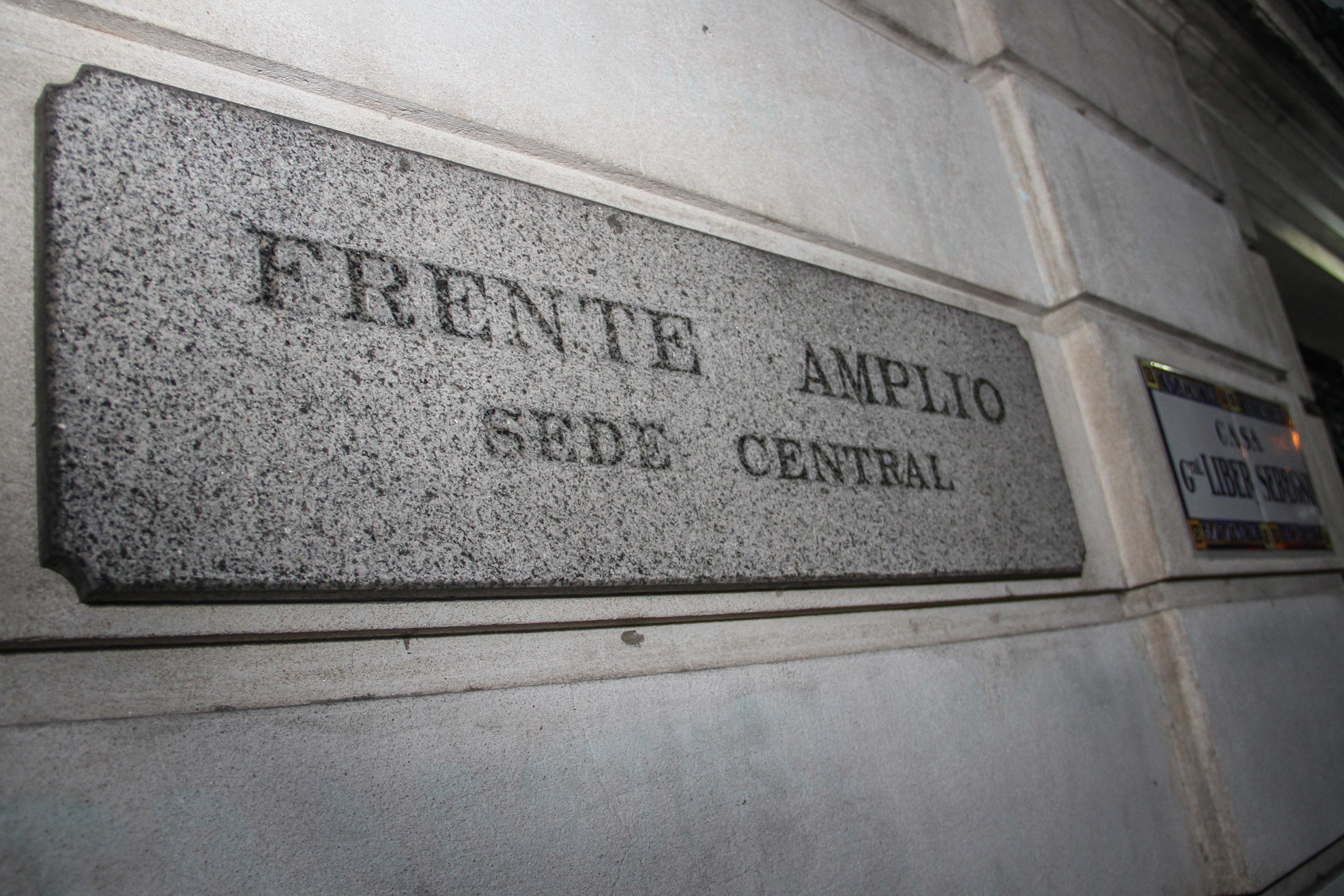 Decilo, Enzo - Canal-M - Montevideo Portal