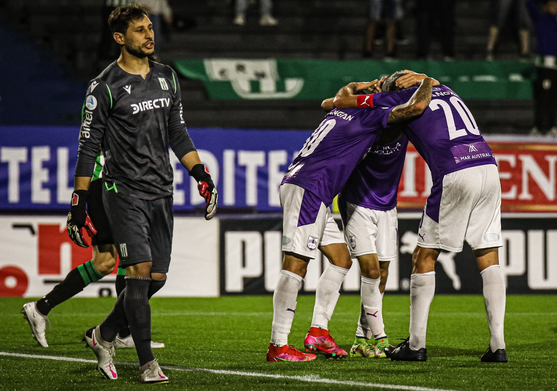 Segunda División: Defensor Sporting empató 0-0 con Racing y volvió a ...