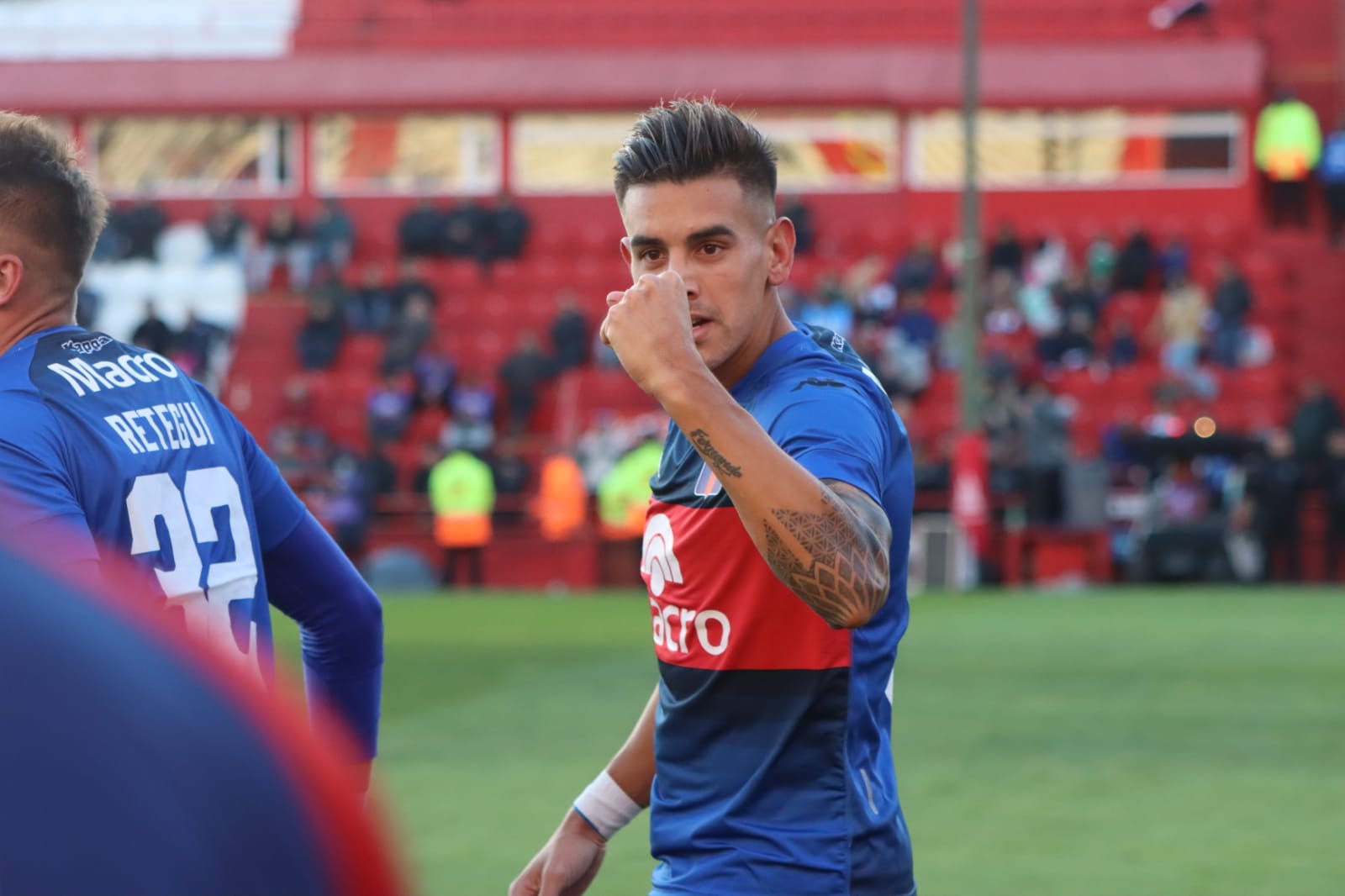 El argentino Alexis Castro “contento por llegar a Nacional, el más grande de Uruguay”