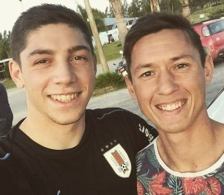 Futbolista fanático de Federico Valverde se tatuó su firma en el brazo