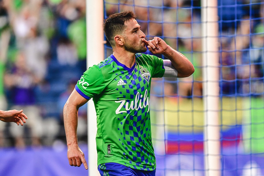 Nicolás Lodeiro, que no decidió aún su futuro, se despidió de Seattle ...