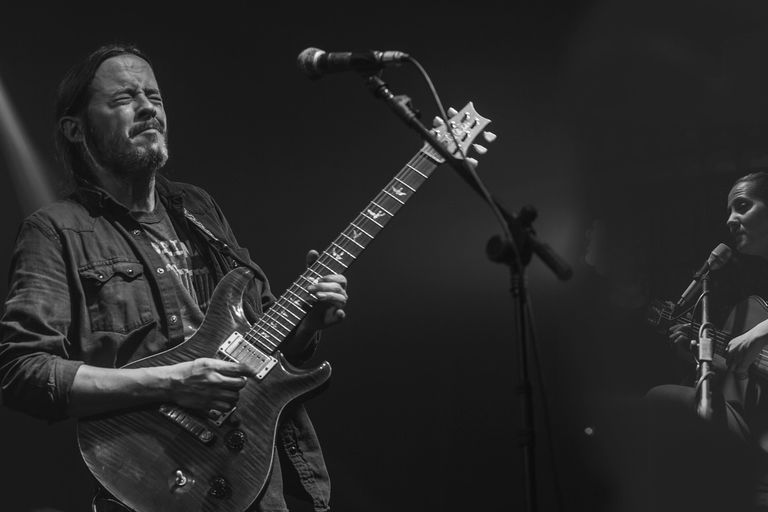 Nicolás Ibarburu y Noelia Recalde: un show “marmolado”, este jueves en ...