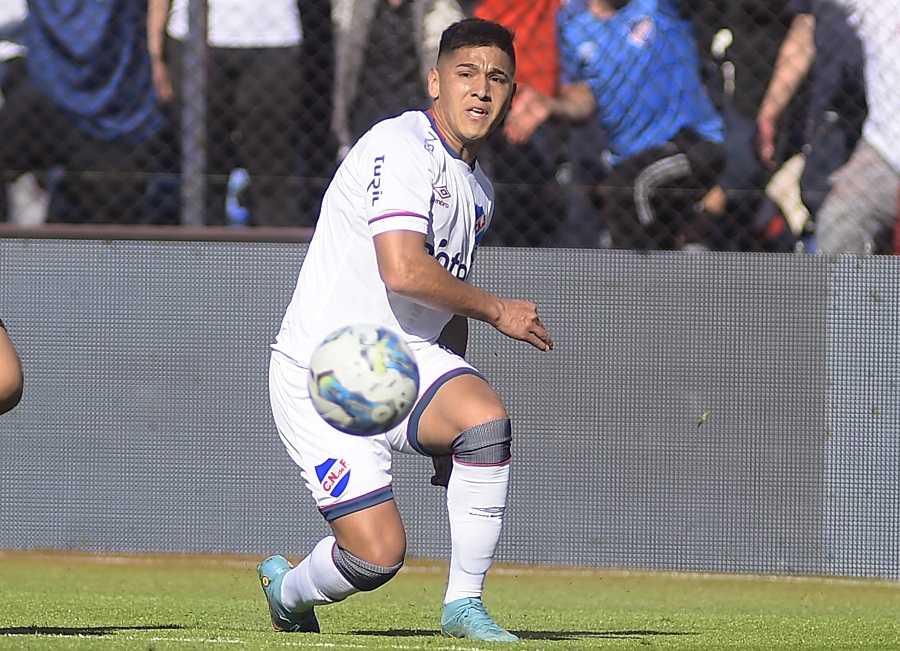 Nacional: Solo dos titulares viajan a Paysandú para el debut por la ...