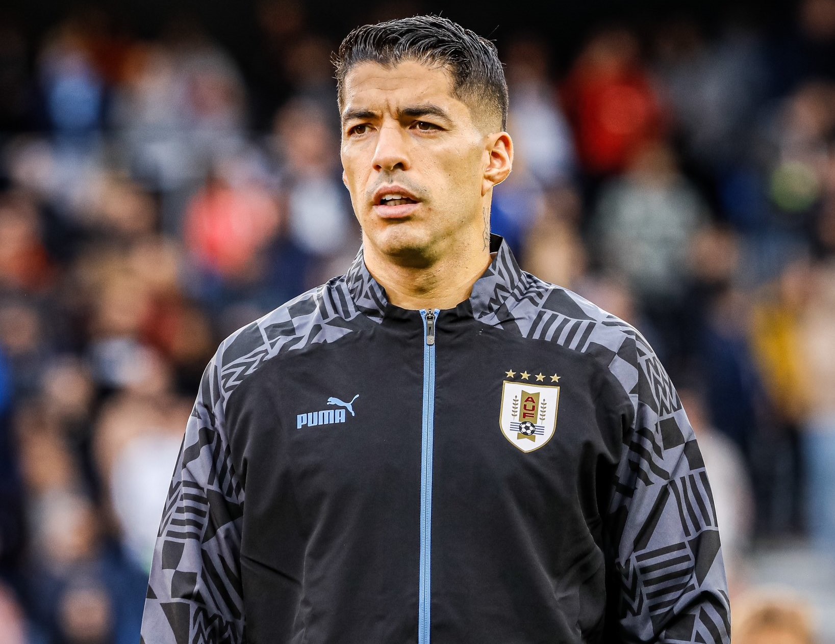 Luis Suárez se convirtió en el segundo jugador con más partidos en la ...