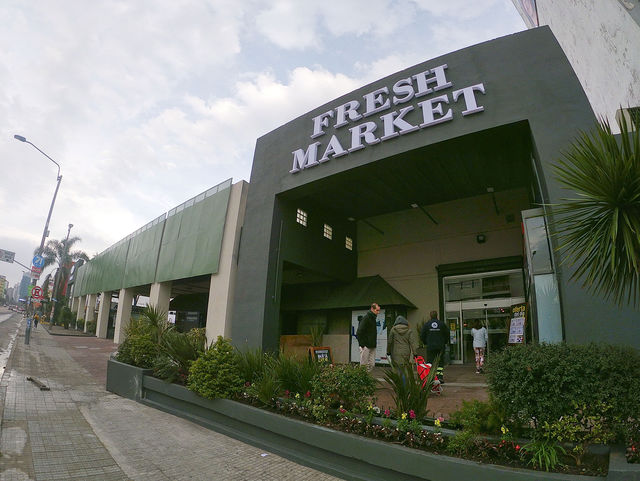 Fresh Market Disco de 8 de Octubre y Avenida Garibaldi empezó a funcionar las 24 horas