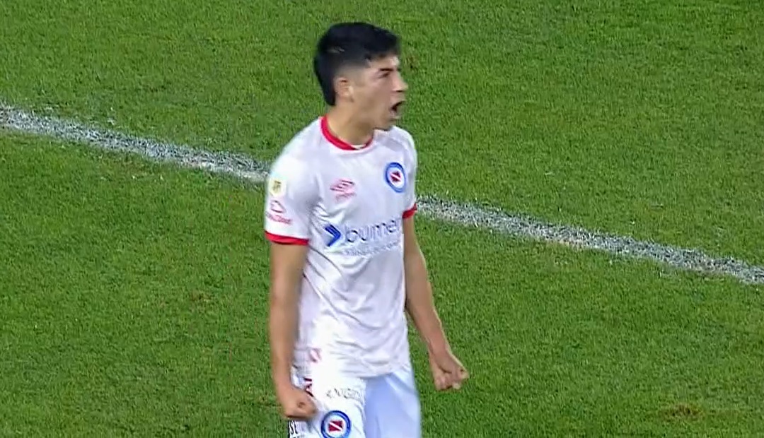Argentina: Alan Rodríguez cerró la goleada de Argentinos Juniors sobre ...