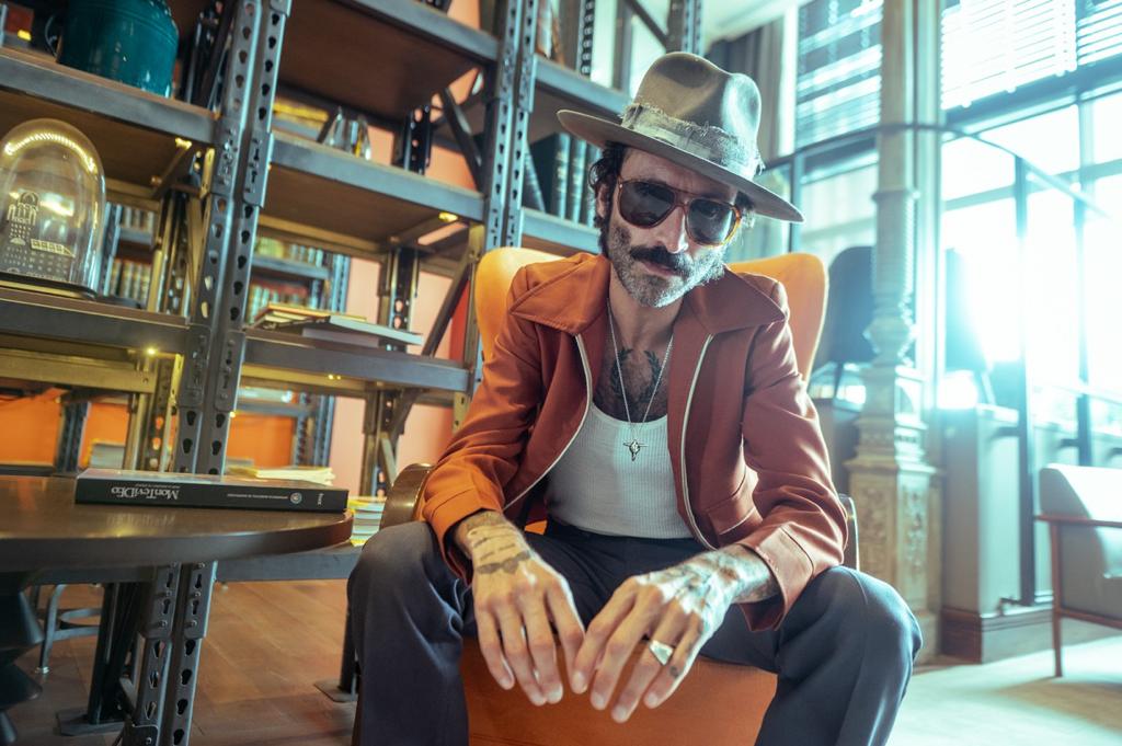 Leiva: “En Uruguay hay el mayor número de poetas por metro cuadrado del mundo”