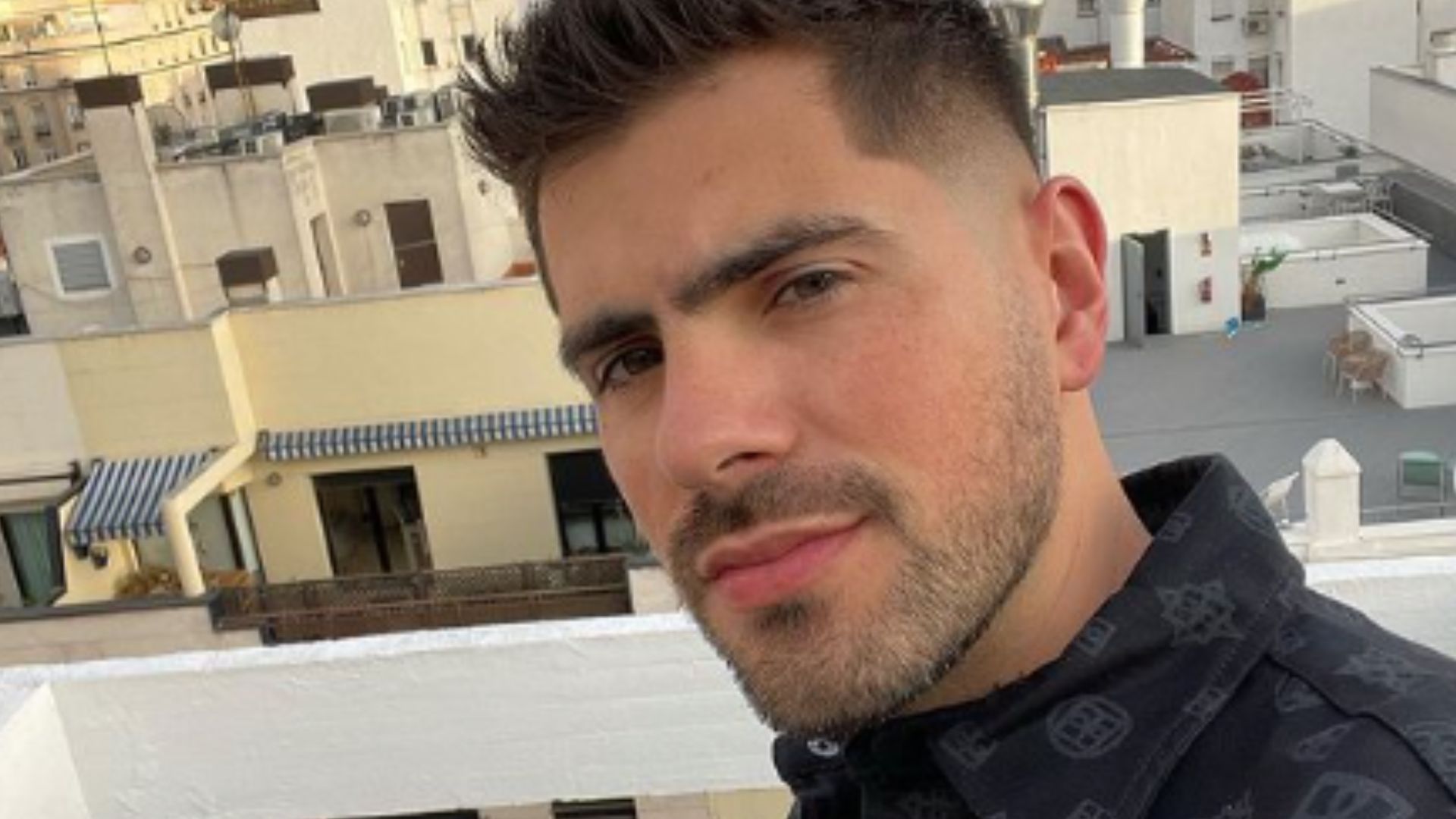 Fer Vázquez será uno de los investigadores de la tercera temporada “La Máscara”