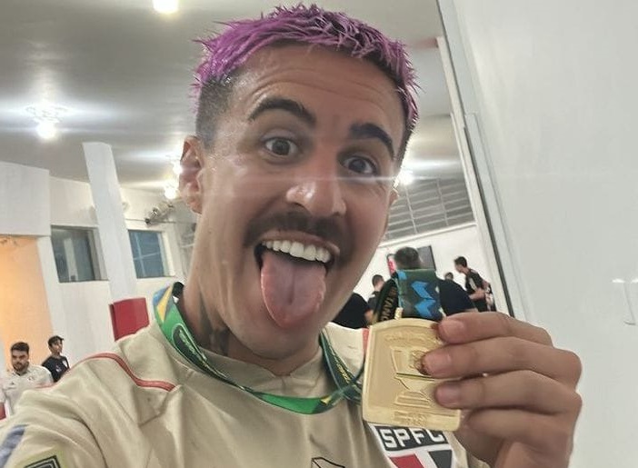 Apuesta: los hinchas de San Pablo se tiñeron el pelo del mismo color que Gabriel Neves