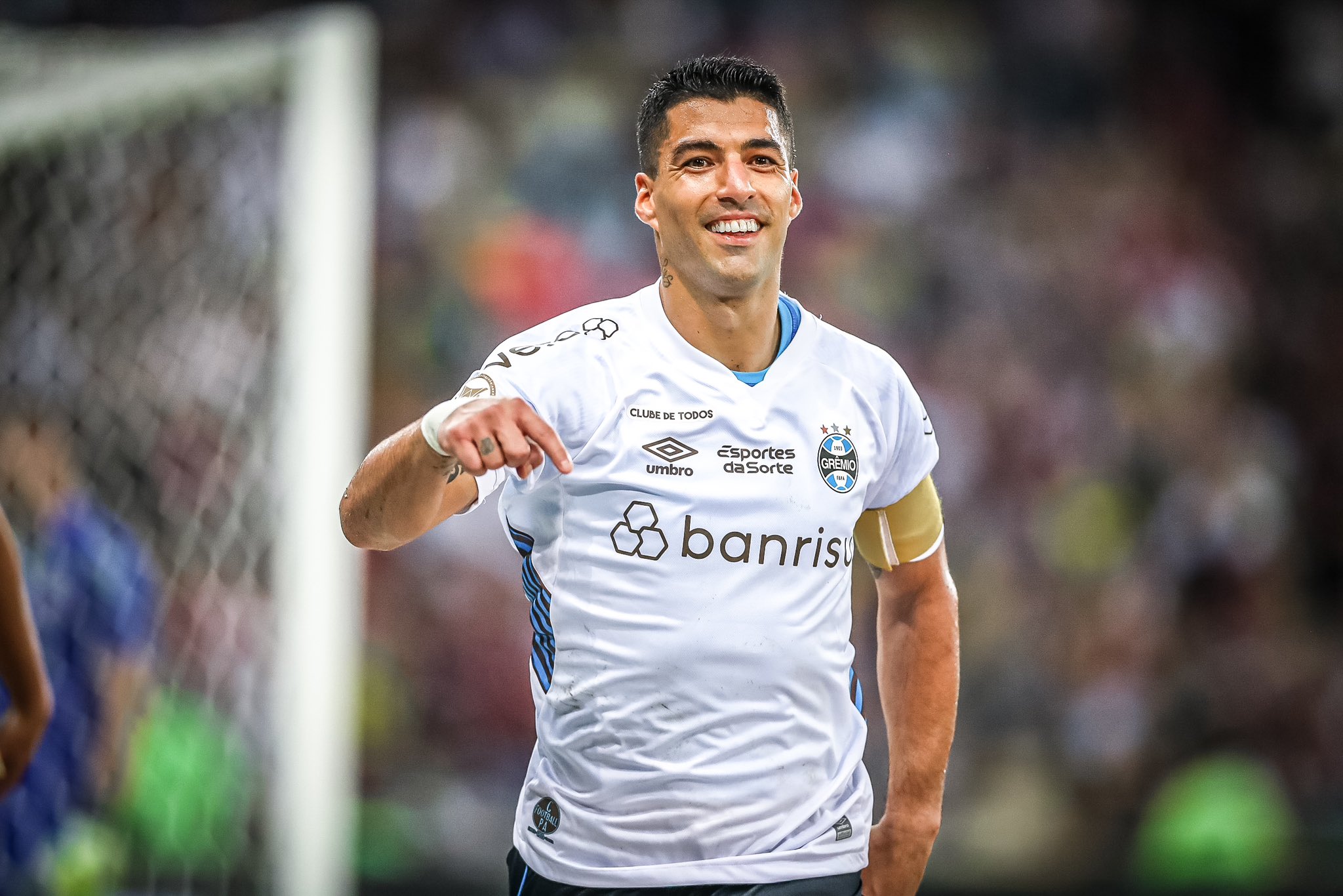 Suárez: su año en Gremio, la admiración a Darwin y por qué Uruguay ...