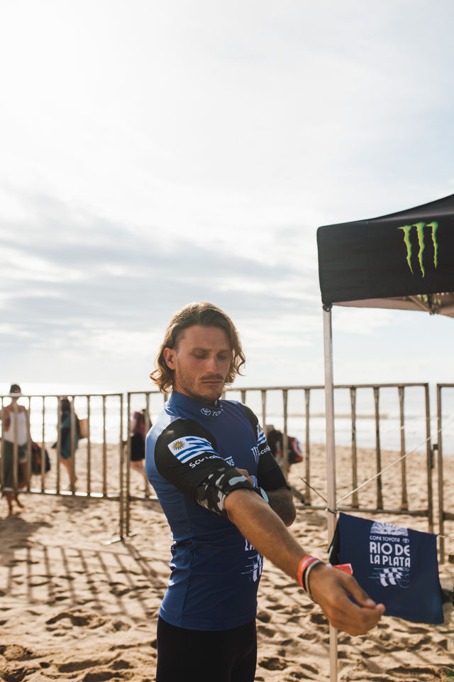 “Demostrar en casa”: así fue el torneo de surf en Montoya al que ...