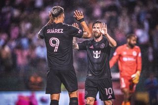 El gran gesto que tuvo Luis Suárez con Espinel y los otros uruguayos del Olimpia hondureño