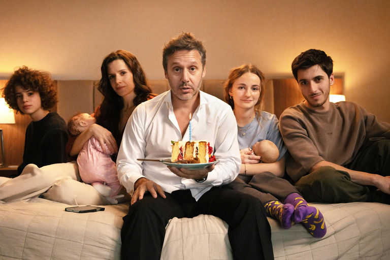 “El resto, bien”: dos miradas sobre la serie de Flow y su filmación en ...